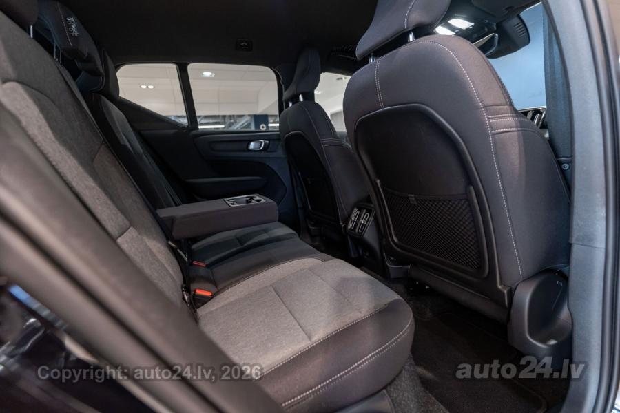 Black Volvo XC40 2024 in Tallinn, with an engine capacity of 2.00 L and mileage of 25 thousand km for 37500 €, photo 17 on AUTOMOTO.COM.LV