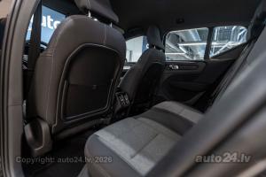 Black Volvo XC40 2024 in Tallinn, with an engine capacity of 2.00 L and mileage of 25 thousand km for 37500 €, photo 18 on AUTOMOTO.COM.LV