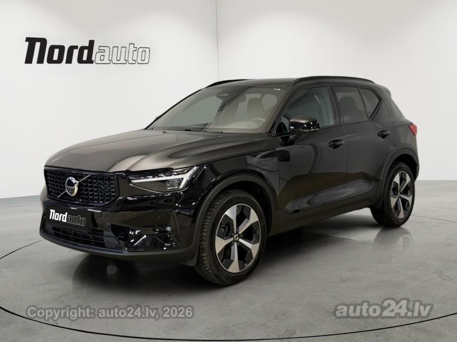 Черный Вольво XC40 2025 в Таллин, объемом двигателя 2.00 л и пробегом 8 тыс. км за 38900 €, фото 1 на AUTOMOTO.COM.LV