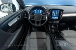 Melns Volvo XC40 2025 Tallina, ar dzinēja tilpumu 2.00 L un nobraukumu 9 tūkst. km par 39500 €, foto 9 vietnē AUTOMOTO.COM.LV
