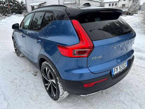 Синий Вольво XC40 2018 в Вильнюс, объемом двигателя 1.97 л и пробегом 298 тыс. км за 14900 €, фото 7 на AUTOMOTO.COM.LV