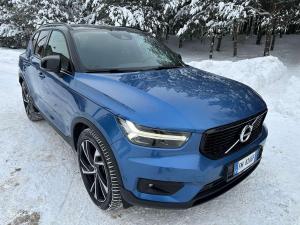 Blue Volvo XC40 2018 in Vilnius, with an engine capacity of 1.97 L and mileage of 298 thousand km for 14900 €, photo 13 on AUTOMOTO.COM.LV