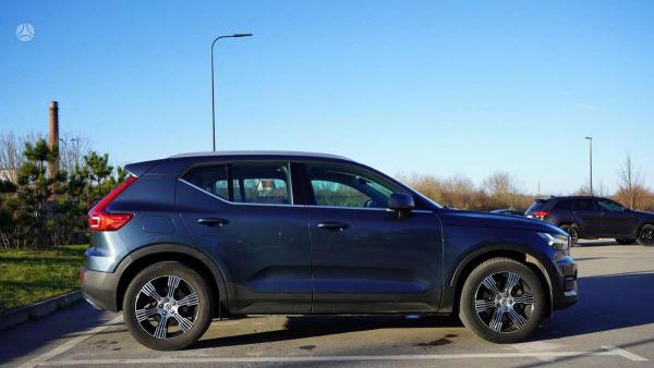 Синий Вольво XC40 2019 в Шяуляй, объемом двигателя 1.97 л и пробегом 289 тыс. км за 15900 €, фото 3 на AUTOMOTO.COM.LV