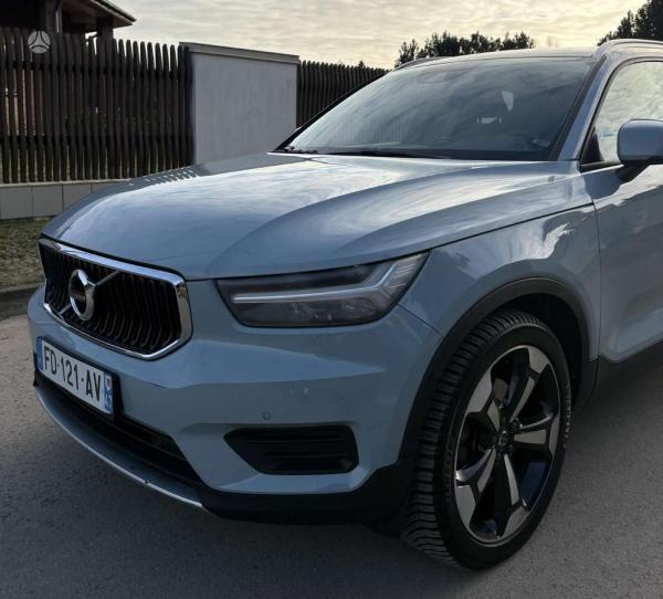 Blue Volvo XC40 2019 in Kaunas, with an engine capacity of 1.97 L and mileage of 252 thousand km for 18500 €, photo 2 on AUTOMOTO.COM.LV
