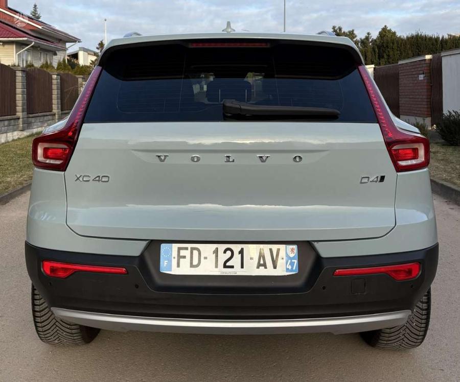 Zils Volvo XC40 2019 Kauņa, ar dzinēja tilpumu 1.97 L un nobraukumu 252 tūkst. km par 18500 €, foto 7 vietnē AUTOMOTO.COM.LV