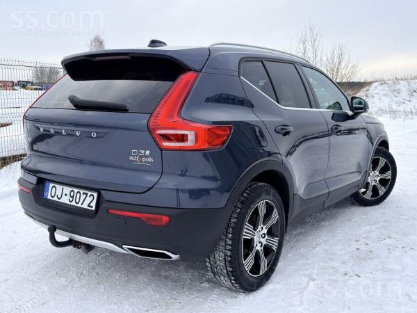 Zils Volvo XC40 2019 Rīga, ar dzinēja tilpumu 2.00 L un nobraukumu 213 tūkst. km par 18995 €, foto 4 vietnē AUTOMOTO.COM.LV