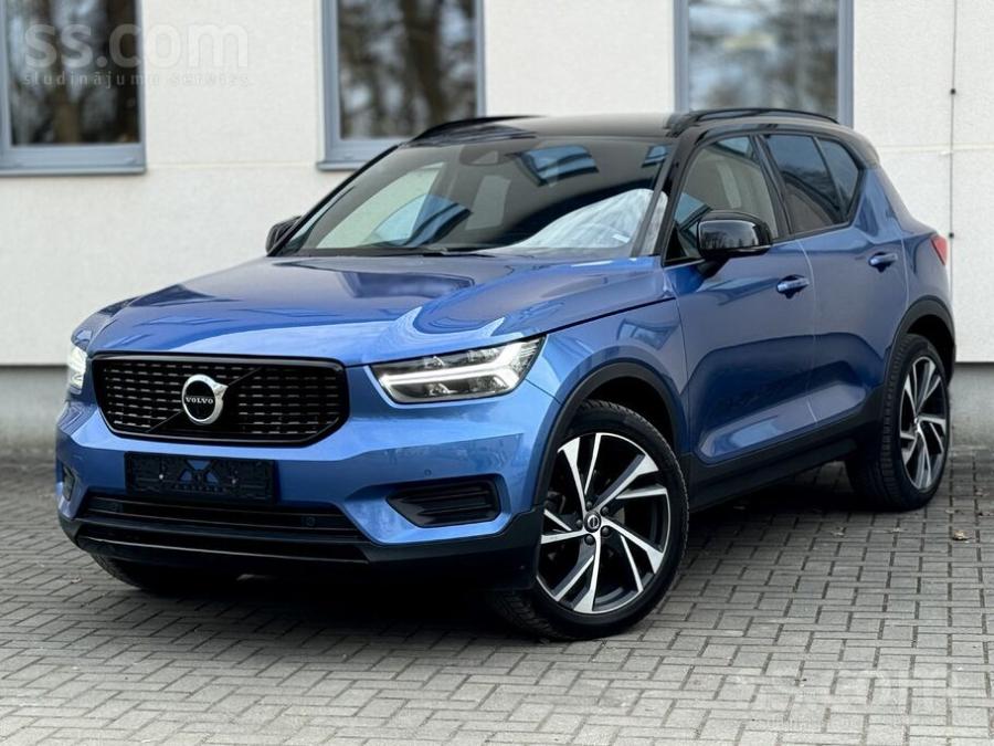 Blue Volvo XC40 2019 in Jelgava, with an engine capacity of 2.00 L and mileage of 113 thousand km for 19800 €, photo 5 on AUTOMOTO.COM.LV