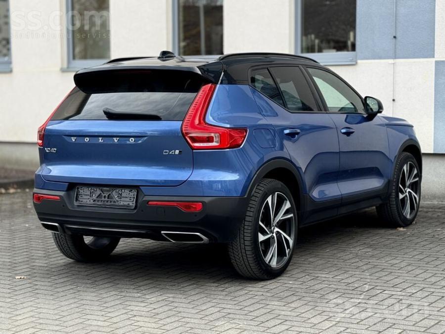 Blue Volvo XC40 2019 in Jelgava, with an engine capacity of 2.00 L and mileage of 113 thousand km for 19800 €, photo 7 on AUTOMOTO.COM.LV