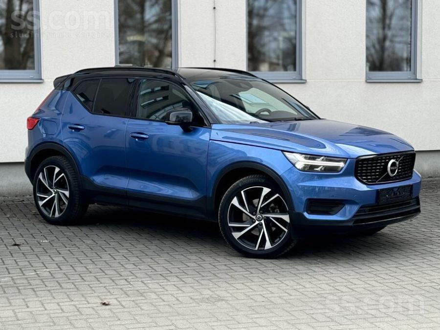 Blue Volvo XC40 2019 in Jelgava, with an engine capacity of 2.00 L and mileage of 113 thousand km for 19800 €, photo 10 on AUTOMOTO.COM.LV