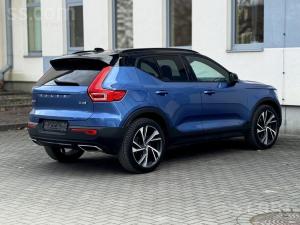 Blue Volvo XC40 2019 in Jelgava, with an engine capacity of 2.00 L and mileage of 113 thousand km for 19800 €, photo 11 on AUTOMOTO.COM.LV
