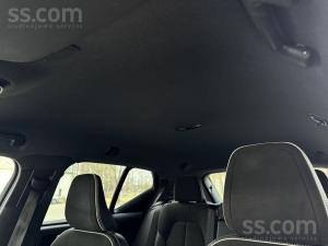 Zils Volvo XC40 2019 Jelgava, ar dzinēja tilpumu 2.00 L un nobraukumu 113 tūkst. km par 19800 €, foto 32 vietnē AUTOMOTO.COM.LV