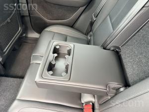 Blue Volvo XC40 2019 in Riga, with an engine capacity of 2.00 L and mileage of 213 thousand km for 18995 €, photo 9 on AUTOMOTO.COM.LV