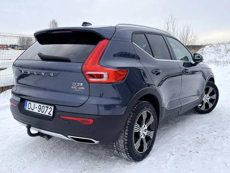 Zils Volvo XC40 2019 Rīga, ar dzinēja tilpumu 2.00 L un nobraukumu 213 tūkst. km par 18995 €, foto 5 vietnē AUTOMOTO.COM.LV