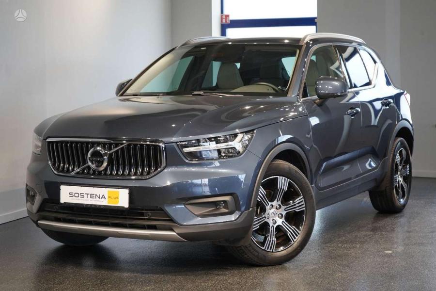 Синий Вольво XC40 2019 в Вильнюс, объемом двигателя 1.97 л и пробегом 197 тыс. км за 19900 €, фото 1 на AUTOMOTO.COM.LV