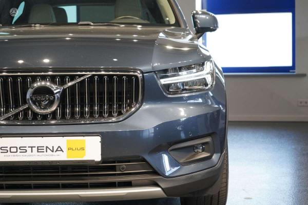 Zils Volvo XC40 2019 Viļņa, ar dzinēja tilpumu 1.97 L un nobraukumu 197 tūkst. km par 19900 €, foto 4 vietnē AUTOMOTO.COM.LV