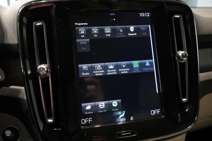 Синий Вольво XC40 2019 в Вильнюс, объемом двигателя 1.97 л и пробегом 197 тыс. км за 19900 €, фото 18 на AUTOMOTO.COM.LV