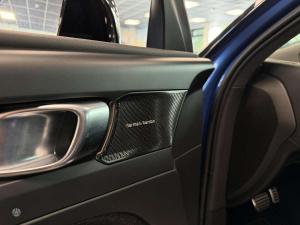 Blue Volvo XC40 2019 in Klaipeda, with an engine capacity of 1.97 L and mileage of 115 thousand km for 23900 €, photo 17 on AUTOMOTO.COM.LV
