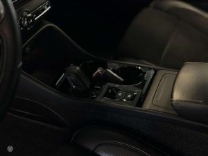 Blue Volvo XC40 2019 in Klaipeda, with an engine capacity of 1.97 L and mileage of 115 thousand km for 23900 €, photo 19 on AUTOMOTO.COM.LV