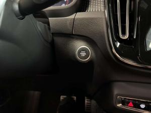 Blue Volvo XC40 2019 in Klaipeda, with an engine capacity of 1.97 L and mileage of 115 thousand km for 23900 €, photo 24 on AUTOMOTO.COM.LV