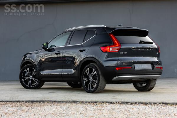 Zils Volvo XC40 2020 Jelgava, ar dzinēja tilpumu 1.50 L un nobraukumu 186 tūkst. km par 19500 €, foto 7 vietnē AUTOMOTO.COM.LV