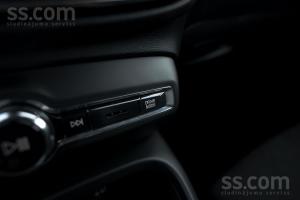 Zils Volvo XC40 2020 Jelgava, ar dzinēja tilpumu 1.50 L un nobraukumu 186 tūkst. km par 19500 €, foto 23 vietnē AUTOMOTO.COM.LV