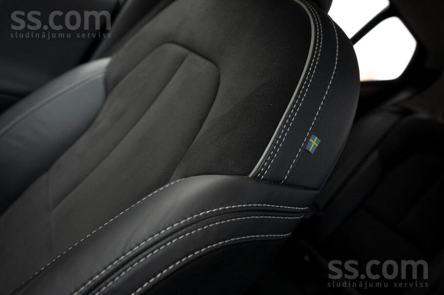 Zils Volvo XC40 2020 Jelgava, ar dzinēja tilpumu 1.50 L un nobraukumu 186 tūkst. km par 19500 €, foto 25 vietnē AUTOMOTO.COM.LV