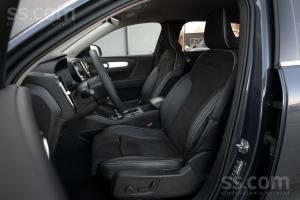 Zils Volvo XC40 2020 Jelgava, ar dzinēja tilpumu 1.50 L un nobraukumu 186 tūkst. km par 19500 €, foto 26 vietnē AUTOMOTO.COM.LV