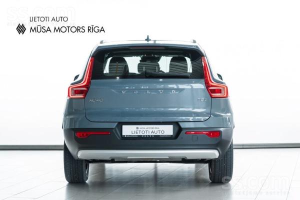 Синий Вольво XC40 2020 в Рига, объемом двигателя 1.50 л и пробегом 173 тыс. км за 21900 €, фото 8 на AUTOMOTO.COM.LV