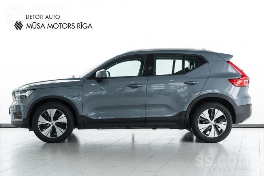 Синий Вольво XC40 2020 в Рига, объемом двигателя 1.50 л и пробегом 173 тыс. км за 21900 €, фото 10 на AUTOMOTO.COM.LV
