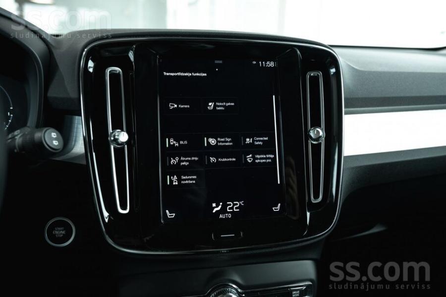 Синий Вольво XC40 2020 в Рига, объемом двигателя 1.50 л и пробегом 173 тыс. км за 21900 €, фото 22 на AUTOMOTO.COM.LV
