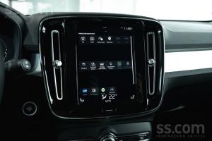 Синий Вольво XC40 2020 в Рига, объемом двигателя 1.50 л и пробегом 173 тыс. км за 21900 €, фото 23 на AUTOMOTO.COM.LV