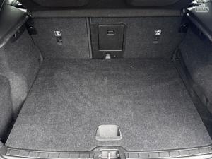 Zils Volvo XC40 2020 Avižieniai, ar dzinēja tilpumu 1.50 L un nobraukumu 148 tūkst. km par 20950 €, foto 12 vietnē AUTOMOTO.COM.LV