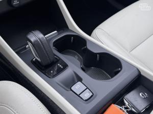 Zils Volvo XC40 2020 Avižieniai, ar dzinēja tilpumu 1.50 L un nobraukumu 148 tūkst. km par 20950 €, foto 26 vietnē AUTOMOTO.COM.LV