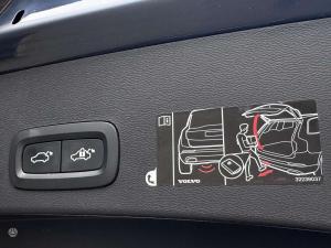 Синий Вольво XC40 2020 в Вильнюс, объемом двигателя 1.50 л и пробегом 148 тыс. км за 20950 €, фото 13 на AUTOMOTO.COM.LV