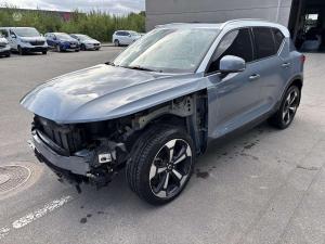 Blue Volvo XC40 2020 in Siauliai, with an engine capacity of 1.97 L and mileage of 100 thousand km for 14500 €, photo  on AUTOMOTO.COM.LV