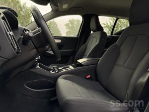 Zils Volvo XC40 2020 Valmiera, ar dzinēja tilpumu 1.50 L un nobraukumu 94 tūkst. km par 21500 €, foto 8 vietnē AUTOMOTO.COM.LV