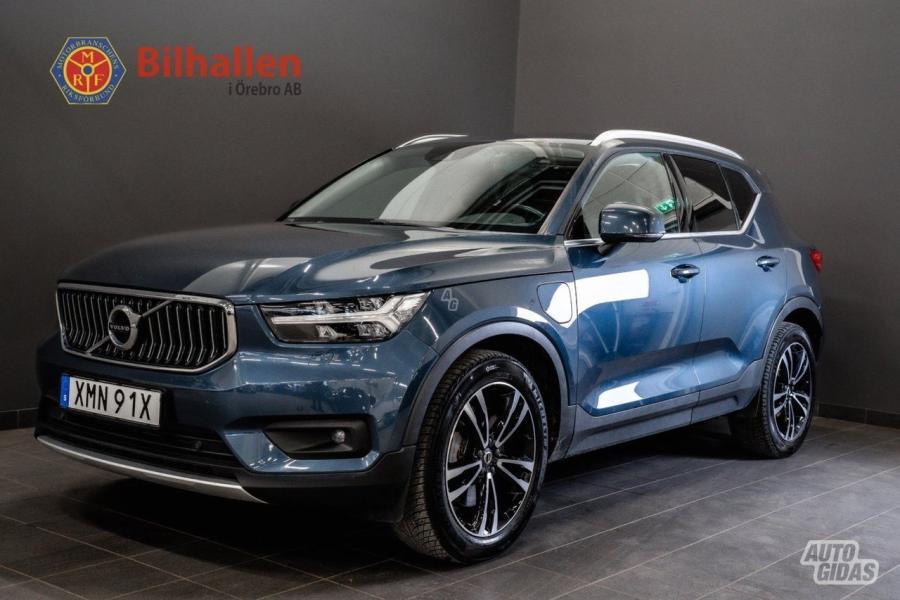 Blue Volvo XC40 2021 in Kaunas, with an engine capacity of 0.00 L and mileage of 100 thousand km for 31184 €, photo 1 on AUTOMOTO.COM.LV