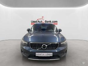 Zils Volvo XC40 2021 Marijampole, ar dzinēja tilpumu 1.48 L un nobraukumu 146 tūkst. km par 21175 €, foto 2 vietnē AUTOMOTO.COM.LV