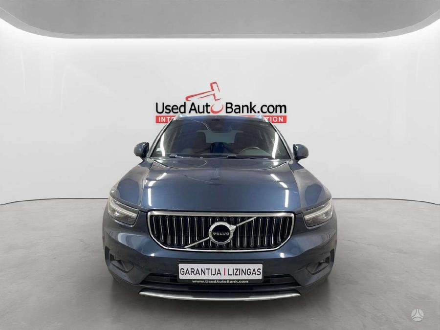 Zils Volvo XC40 2021 Marijampole, ar dzinēja tilpumu 1.48 L un nobraukumu 146 tūkst. km par 21175 €, foto 2 vietnē AUTOMOTO.COM.LV