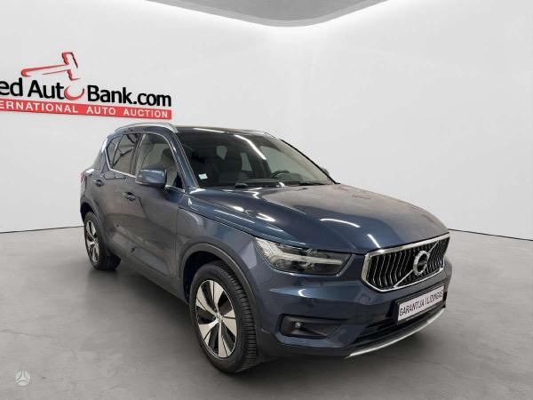 Blue Volvo XC40 2021 in Marijampole, with an engine capacity of 1.48 L and mileage of 146 thousand km for 21175 €, photo 3 on AUTOMOTO.COM.LV