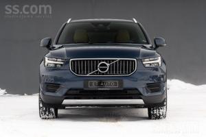 Синий Вольво XC40 2021 в Елгава, объемом двигателя 1.50 л и пробегом 156 тыс. км за 21500 €, фото 2 на AUTOMOTO.COM.LV
