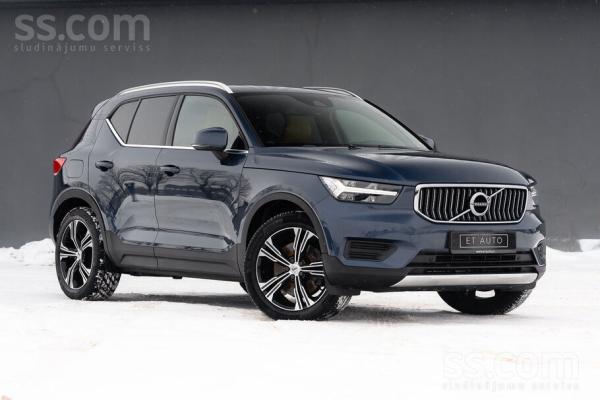 Zils Volvo XC40 2021 Jelgava, ar dzinēja tilpumu 1.50 L un nobraukumu 156 tūkst. km par 21500 €, foto 3 vietnē AUTOMOTO.COM.LV