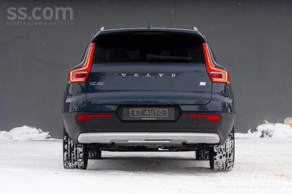 Zils Volvo XC40 2021 Jelgava, ar dzinēja tilpumu 1.50 L un nobraukumu 156 tūkst. km par 21500 €, foto 5 vietnē AUTOMOTO.COM.LV