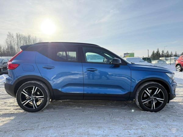 Blue Volvo XC40 2021 in Utena, with an engine capacity of 1.48 L and mileage of 156 thousand km for 21500 €, photo 5 on AUTOMOTO.COM.LV