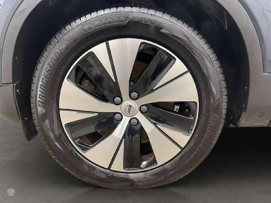 Zils Volvo XC40 2021 Marijampole, ar dzinēja tilpumu 1.48 L un nobraukumu 171 tūkst. km par 19348 €, foto 20 vietnē AUTOMOTO.COM.LV