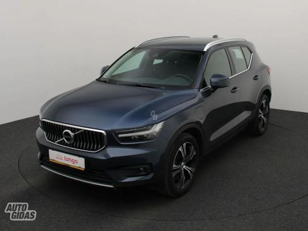 Blue Volvo XC40 2021 in Vilnius, with an engine capacity of 1.50 L and mileage of 196 thousand km for 20199 €, photo 1 on AUTOMOTO.COM.LV