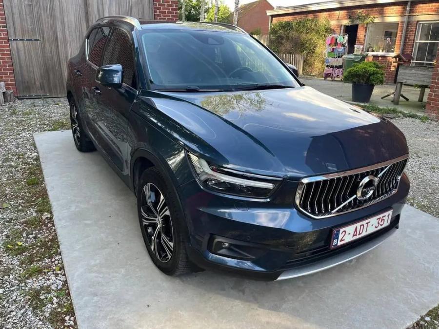 Zils Volvo XC40 2021 Rīga, ar dzinēja tilpumu 1.50 L un nobraukumu 190 tūkst. km par 19000 €, foto 3 vietnē AUTOMOTO.COM.LV