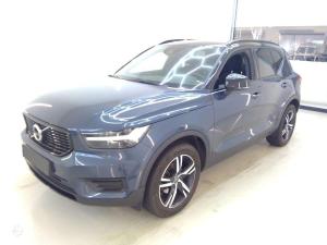 Синий Вольво XC40 2021 в Вильнюс, объемом двигателя 1.48 л и пробегом 150 тыс. км за 22385 €, фото  на AUTOMOTO.COM.LV