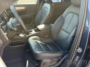 Zils Volvo XC40 2021 Rīga, ar dzinēja tilpumu 1.50 L un nobraukumu 192 tūkst. km par 19900 €, foto 8 vietnē AUTOMOTO.COM.LV