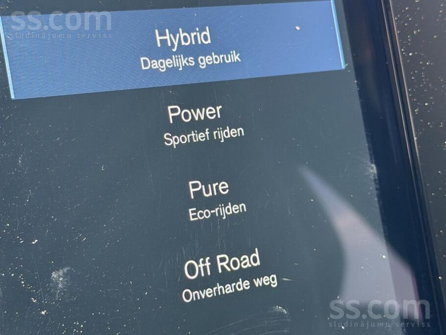 Zils Volvo XC40 2021 Rīga, ar dzinēja tilpumu 1.50 L un nobraukumu 192 tūkst. km par 19900 €, foto 13 vietnē AUTOMOTO.COM.LV